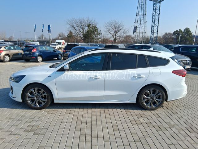 Eladó FORD FOCUS Kombi (2024) | Használtautó.hu