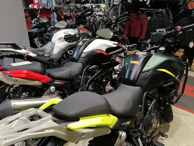 Eladó BENELLI TRK 702 X 698 cm³ (2026) Motorkerékpár | Használtautó.hu