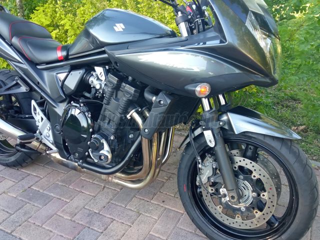 Eladó SUZUKI GSF 650 S 645 cm³ (2013) Motorkerékpár | Használtautó.hu