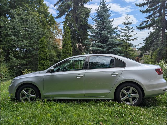 Eladó VOLKSWAGEN JETTA VI Sedan (2015) | Használtautó.hu