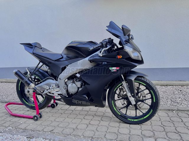 Eladó APRILIA RS 50 49 cm³ (2017) Motorkerékpár | Használtautó.hu