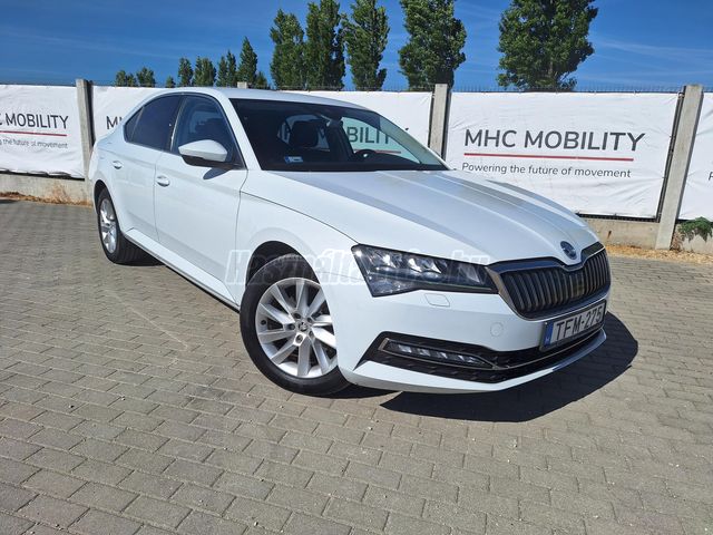 Eladó SKODA SUPERB Ferdehátú (2022) | Használtautó.hu
