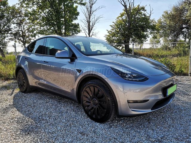 Eladó TESLA MODEL Y Városi terepjáró (crossover) (2023) | Használtautó.hu