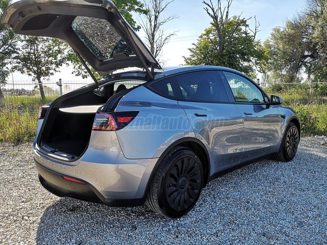 Eladó TESLA MODEL Y Városi terepjáró (crossover) (2023) | Használtautó.hu