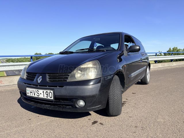 Eladó RENAULT CLIO Ferdehátú (2001) | Használtautó.hu