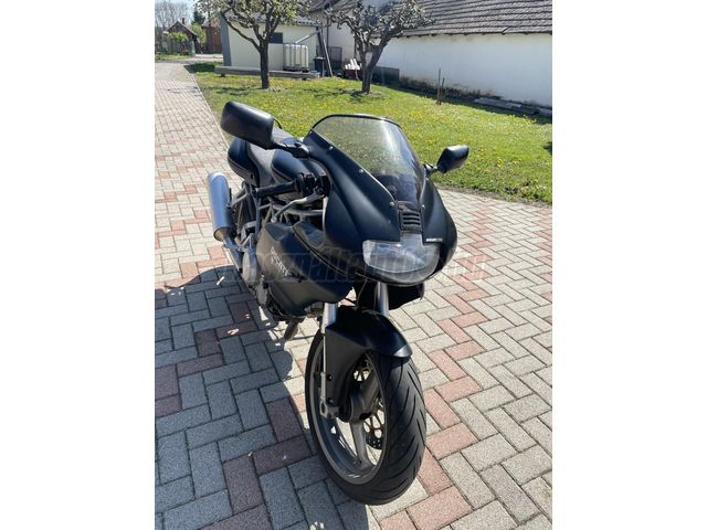 Eladó DUCATI 750 750 cm³ (2001) Motorkerékpár | Használtautó.hu