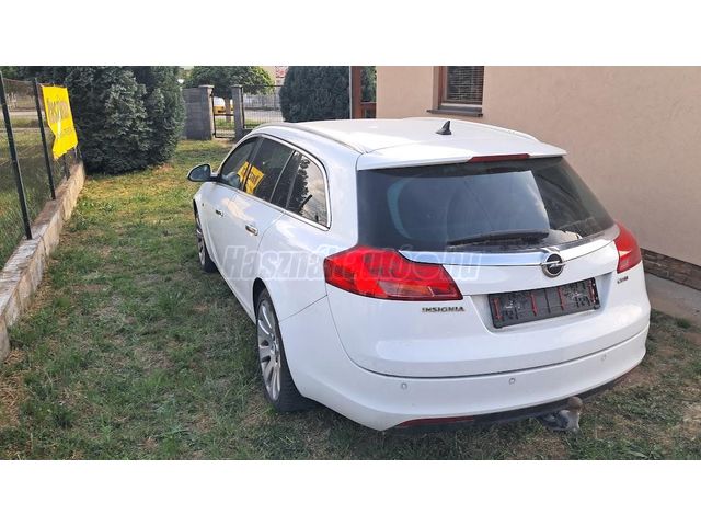 Eladó OPEL INSIGNIA Kombi (2012) | Használtautó.hu