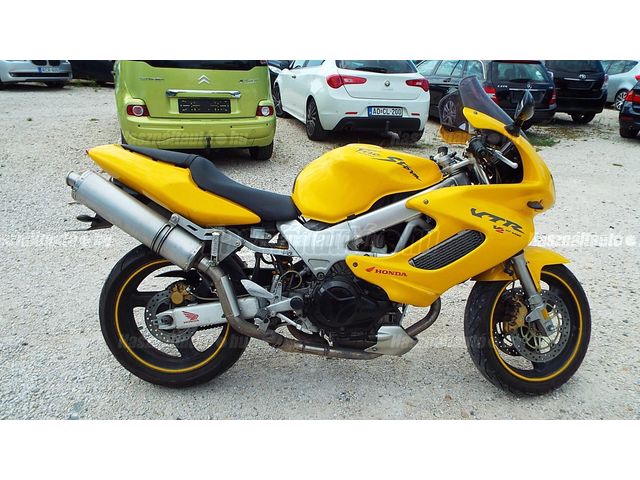 Eladó HONDA VTR 1000 F 996 cm³ (1997) Motorkerékpár | Használtautó.hu