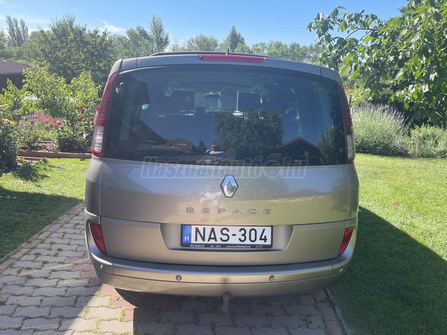 Eladó RENAULT GRAND ESPACE Egyterű (2014) | Használtautó.hu