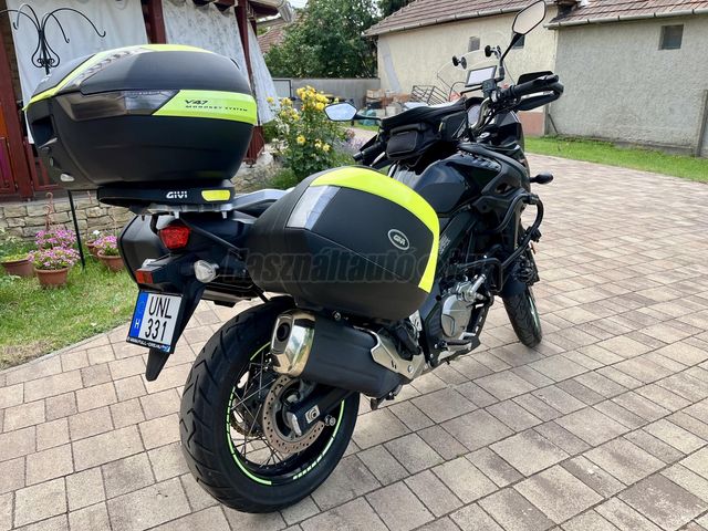 Eladó SUZUKI DL 650 645 cm³ (2018) Motorkerékpár | Használtautó.hu
