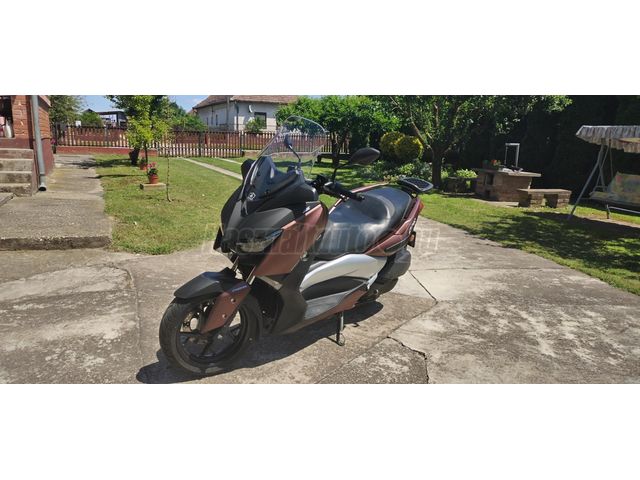Eladó YAMAHA X-MAX 300 300 cm³ (2018) Motorkerékpár | Használtautó.hu