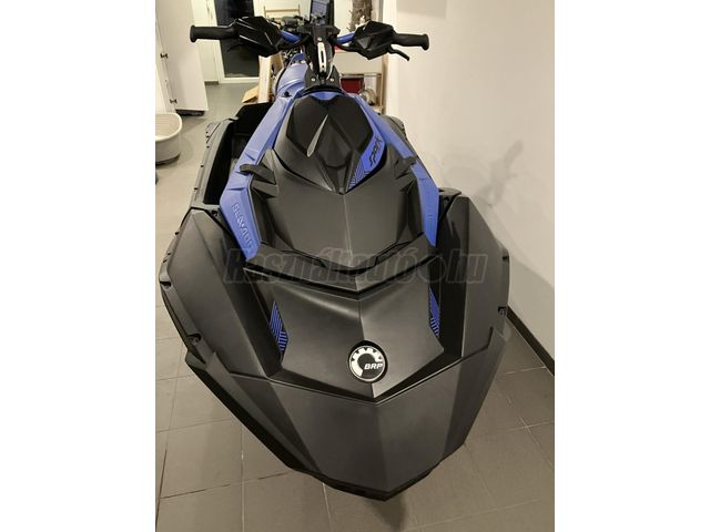 Eladó Kitűnő SEA-DOO Ülő (2023) | Használtautó.hu