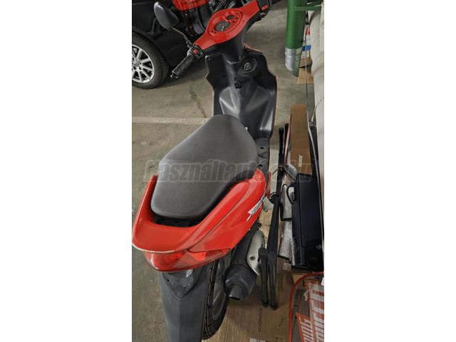 Eladó YAMAHA JOG-RR 50 cm³ (2004) Motorkerékpár | Használtautó.hu