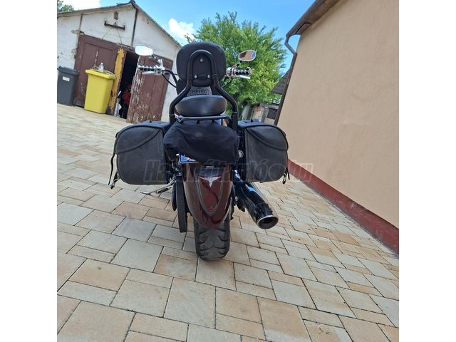 Eladó YAMAHA XVS 1300 A MIDNIGHT STAR 1 305 cm³ (2008) Motorkerékpár ...