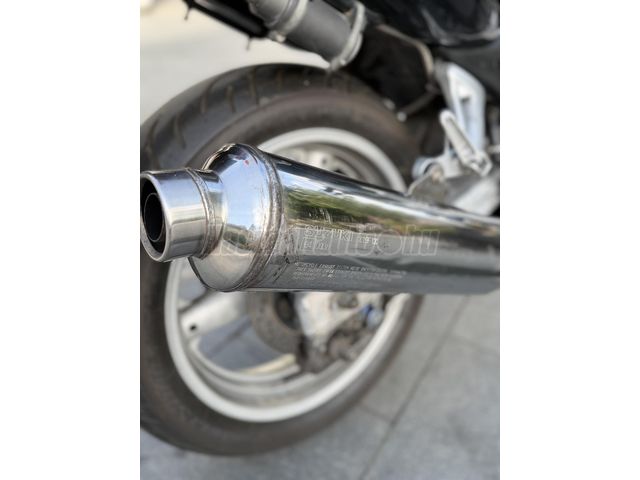 Eladó SUZUKI SV 650 S 645 cm³ (2001) Motorkerékpár | Használtautó.hu