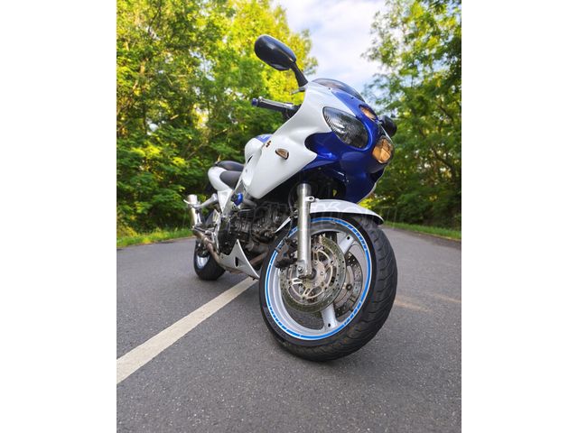 Eladó SUZUKI SV 650 S 645 cm³ (2001) Motorkerékpár | Használtautó.hu