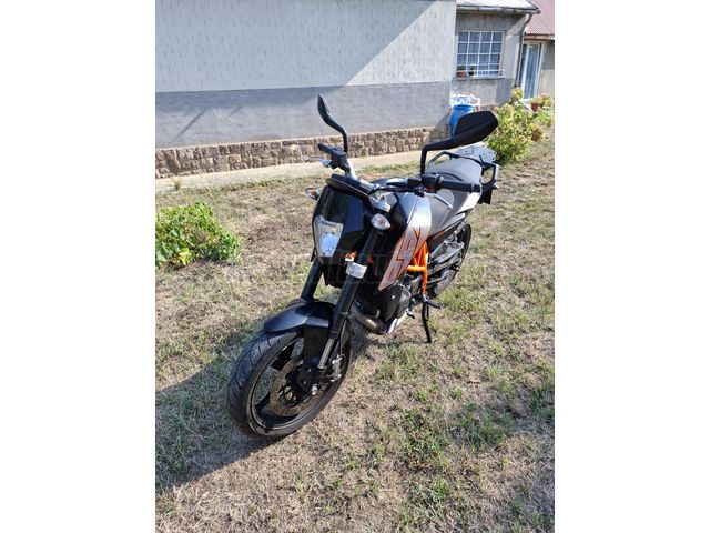 Eladó KTM 690 DUKE 690 cm³ (2012) Motorkerékpár | Használtautó.hu
