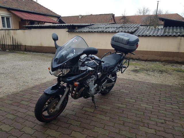 Eladó SUZUKI GSF 600 S (BANDIT) 600 cm³ (2003) Motorkerékpár ...