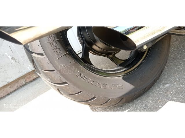 Eladó SUZUKI VZ 800 (INTRUDER) 805 cm³ (2008) Motorkerékpár ...