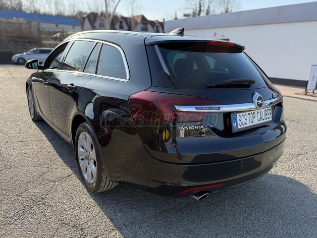Eladó OPEL INSIGNIA Kombi (2016) | Használtautó.hu
