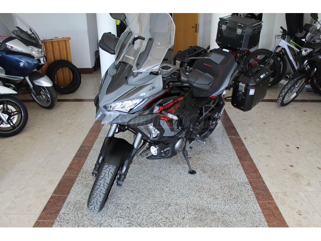 Eladó KAWASAKI VERSYS 1000 1 043 cm³ (2021) Motorkerékpár | Használtautó.hu