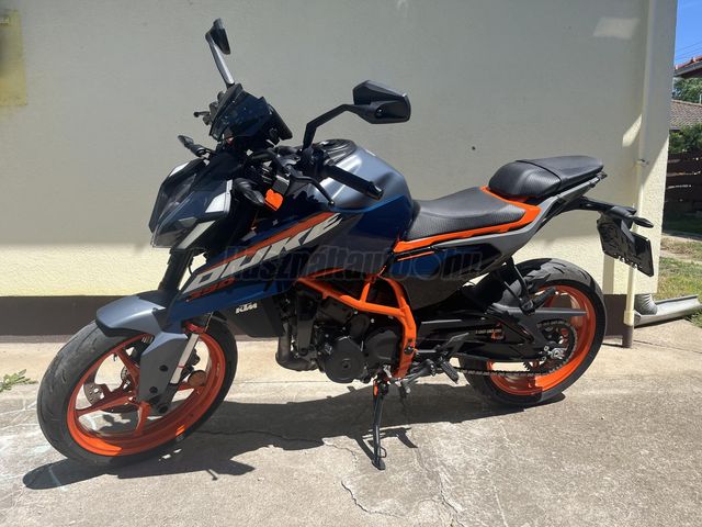 Eladó KTM 390 DUKE 399 cm³ (2024) Motorkerékpár | Használtautó.hu