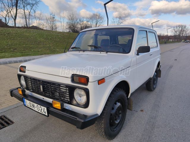 Eladó LADA NIVA Terepjáró (2000) | Használtautó.hu