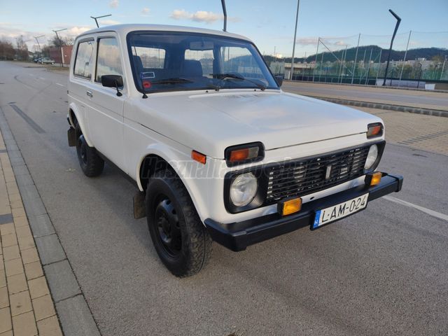 Eladó LADA NIVA Terepjáró (2000) | Használtautó.hu