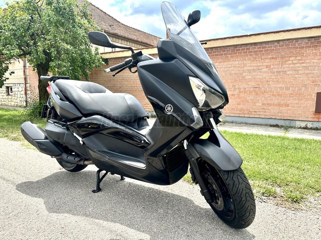 Eladó YAMAHA X-MAX 400 400 cm³ (2013) Motorkerékpár | Használtautó.hu