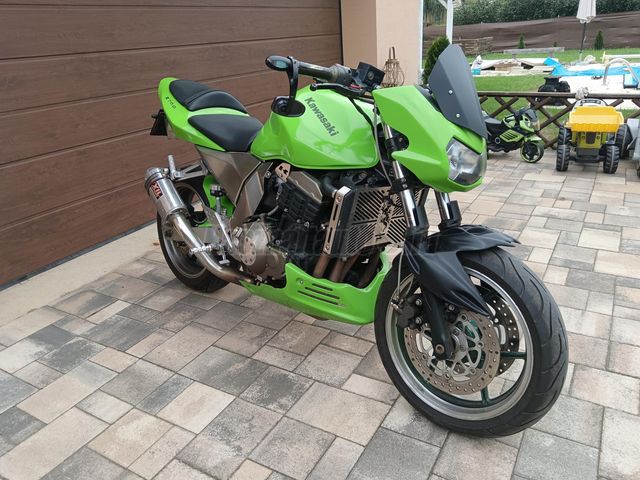 Eladó KAWASAKI Z 750 750 cm³ (2004) Motorkerékpár | Használtautó.hu