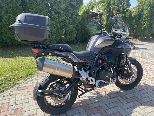 Eladó BENELLI TRK 502 X 500 cm³ (2021) Motorkerékpár | Használtautó.hu