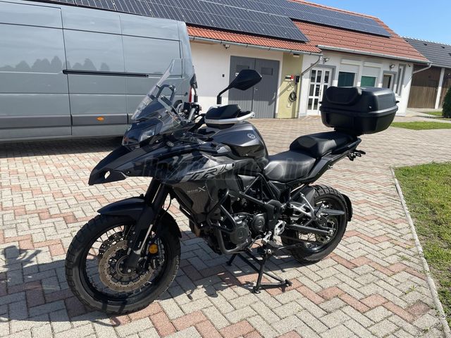 Eladó BENELLI TRK 502 X 500 cm³ (2021) Motorkerékpár | Használtautó.hu