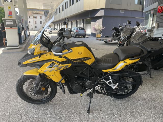 Eladó BENELLI TRK 502 X 500 cm³ (2022) Motorkerékpár | Használtautó.hu