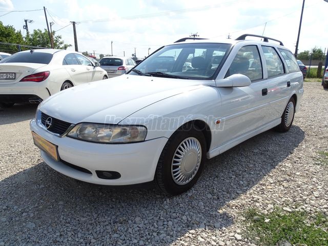 Eladó OPEL VECTRA B Kombi (1999) | Használtautó.hu