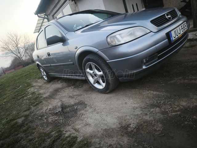 Eladó OPEL ASTRA Ferdehátú (2005) | Használtautó.hu