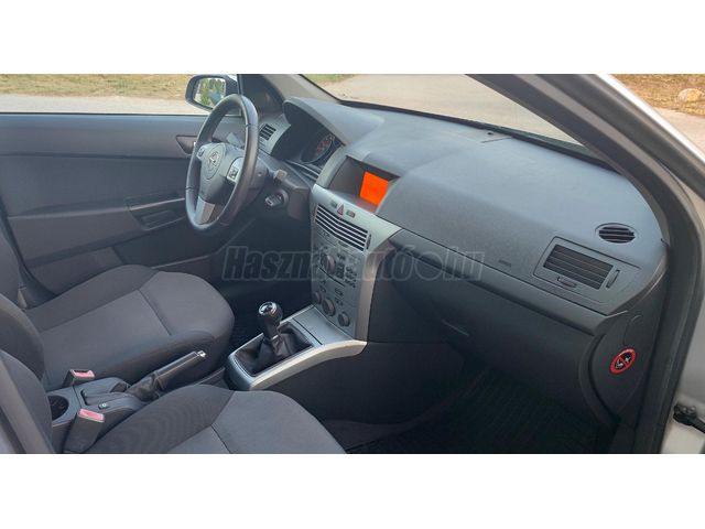Eladó OPEL ASTRA H Ferdehátú (2011) | Használtautó.hu
