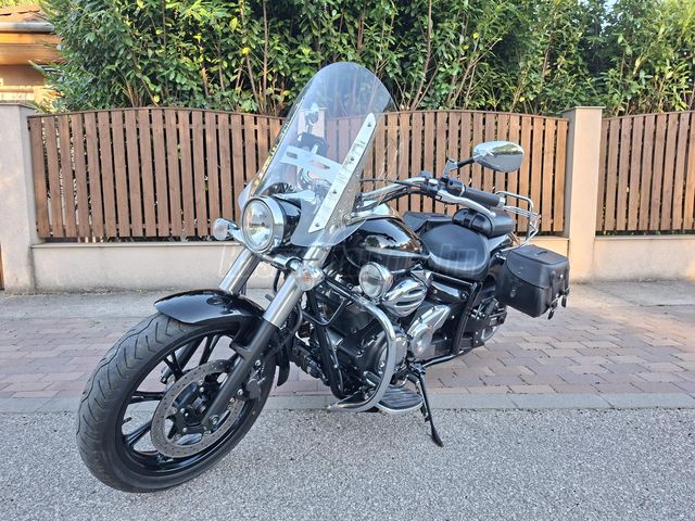 Eladó YAMAHA XVS 950 A MIDNIGHT STAR 950 cm³ (2012) Motorkerékpár ...