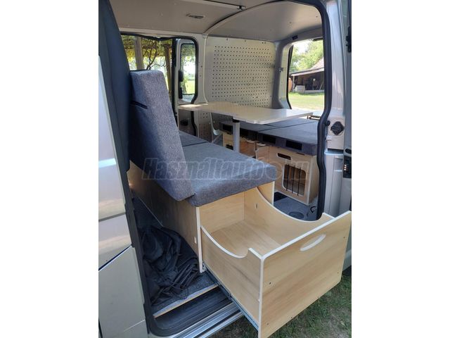 Eladó VOLKSWAGEN TRANSPORTER T6 Zárt (2015) | Használtautó.hu